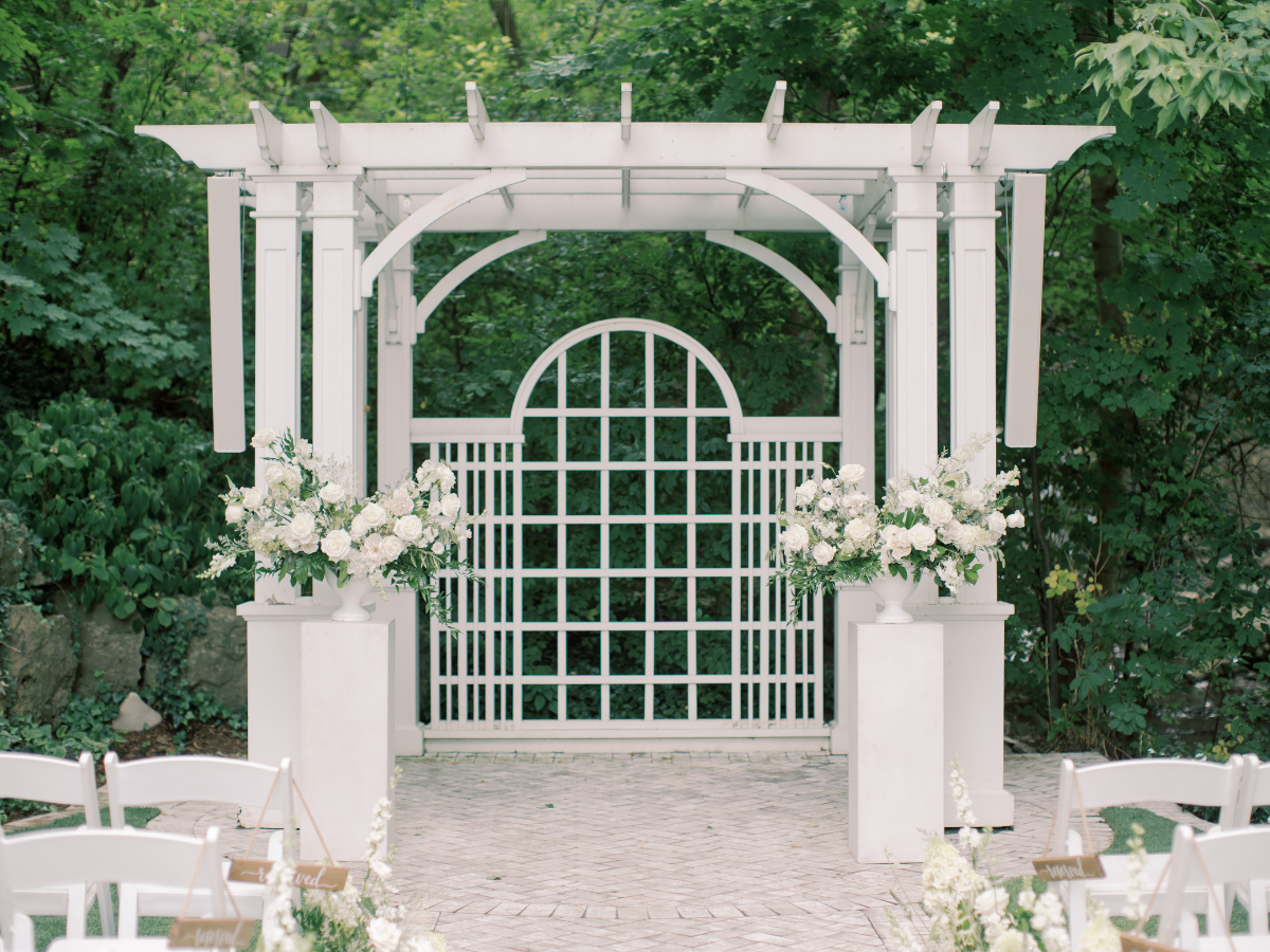 Classic Ancaster Mill Wedding - Forever Wildfield Blog